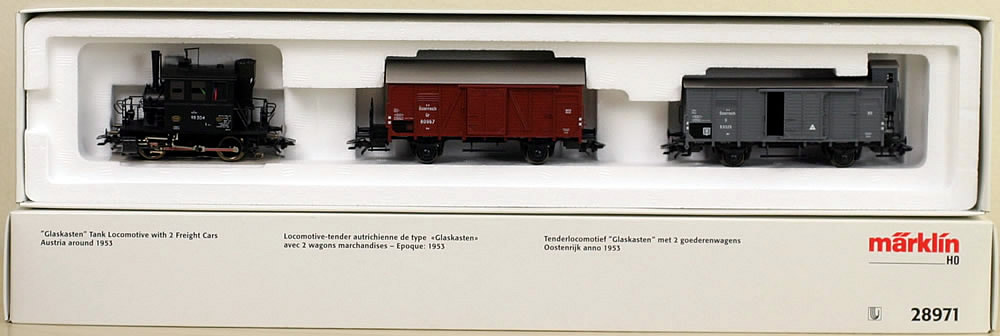 Consignment 28971 - Marklin 28971 Freight Car Set with "Glaskasten ...