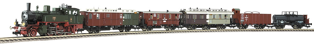 Fleischmann 4902 - ?Goods Train with Passenger Accomodation?