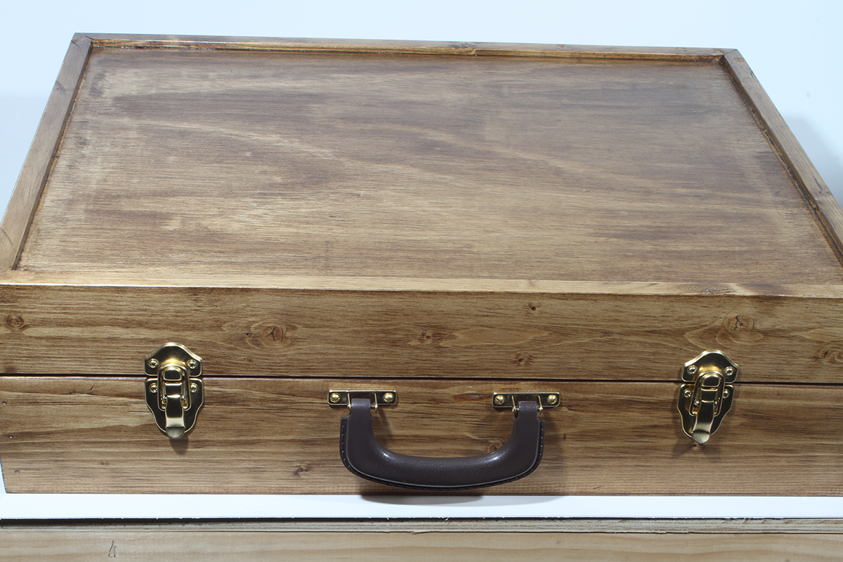 REI Models BC002 - Ramsau Custom Briefcase Layout