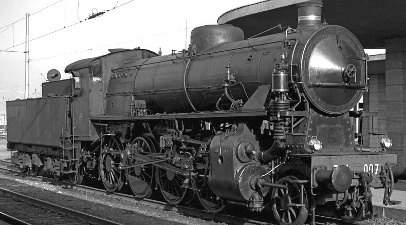 Rivarossi 2458 - Italian Steam locomotive Class Gr.744 of the FS (DCC ...