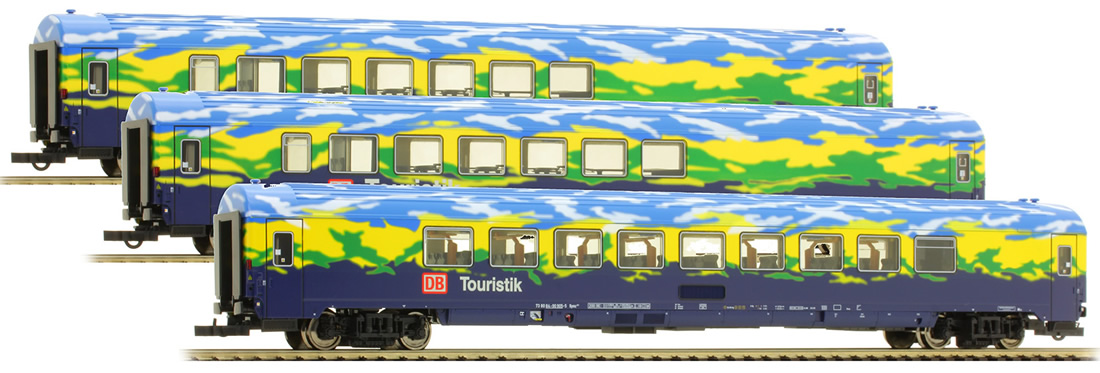 Roco 64164 - German Tourist Train Set #2 of the DB AG
