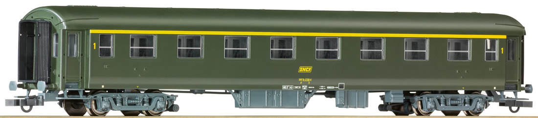 Roco 64614 - 1st Class Passenger Carriage, SNCF