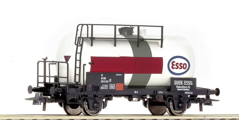 Roco 66832 - Tank car ESSO DSB