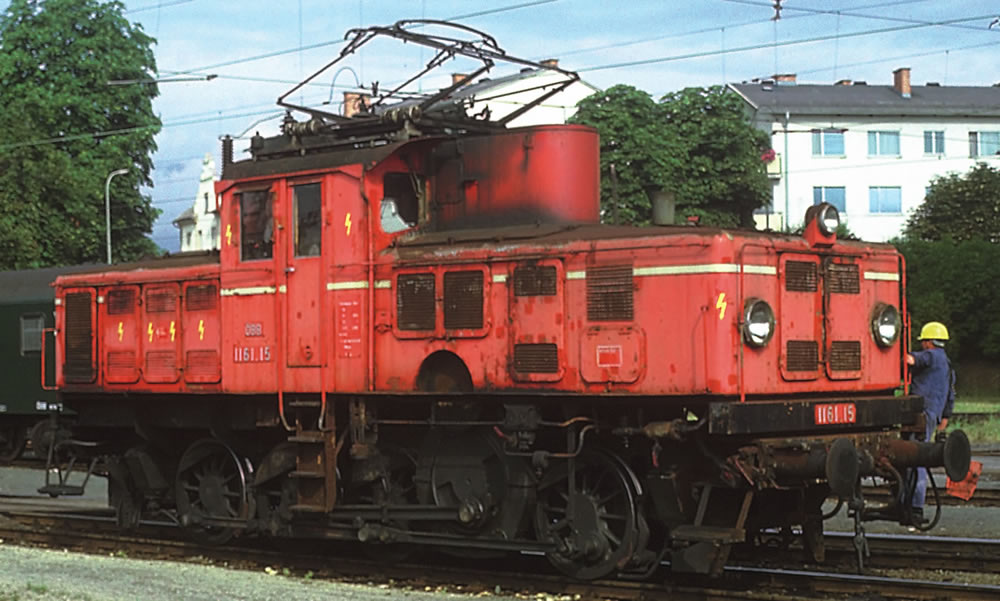 Roco 68662 - Electric Locomotive Series 1161 Digital Couplings