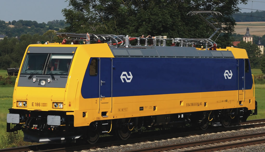 Roco 73662 - Dutch Electric Locomotive BR 186 of the NS