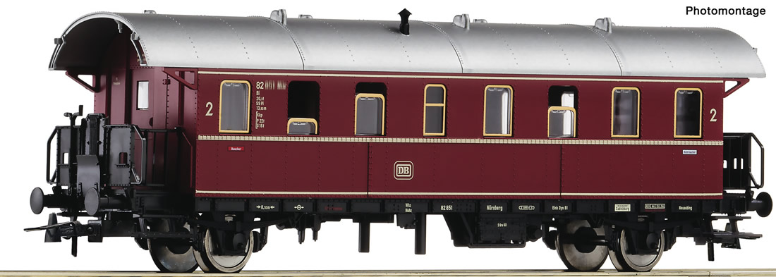 Roco 74262 - German 2nd class passenger car “Donnerbüchse” of the DB